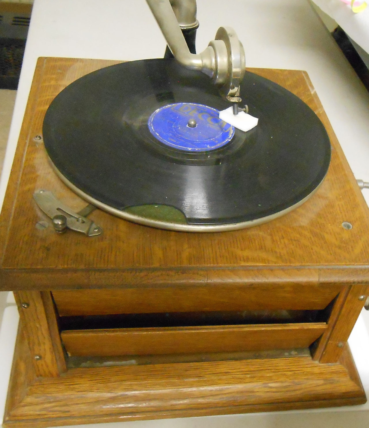1915 Portable Turntable - Talkeetna Historical Society
